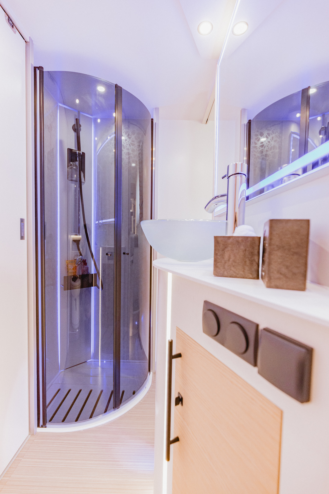 AVILA - INT - MD - 22 - Notin