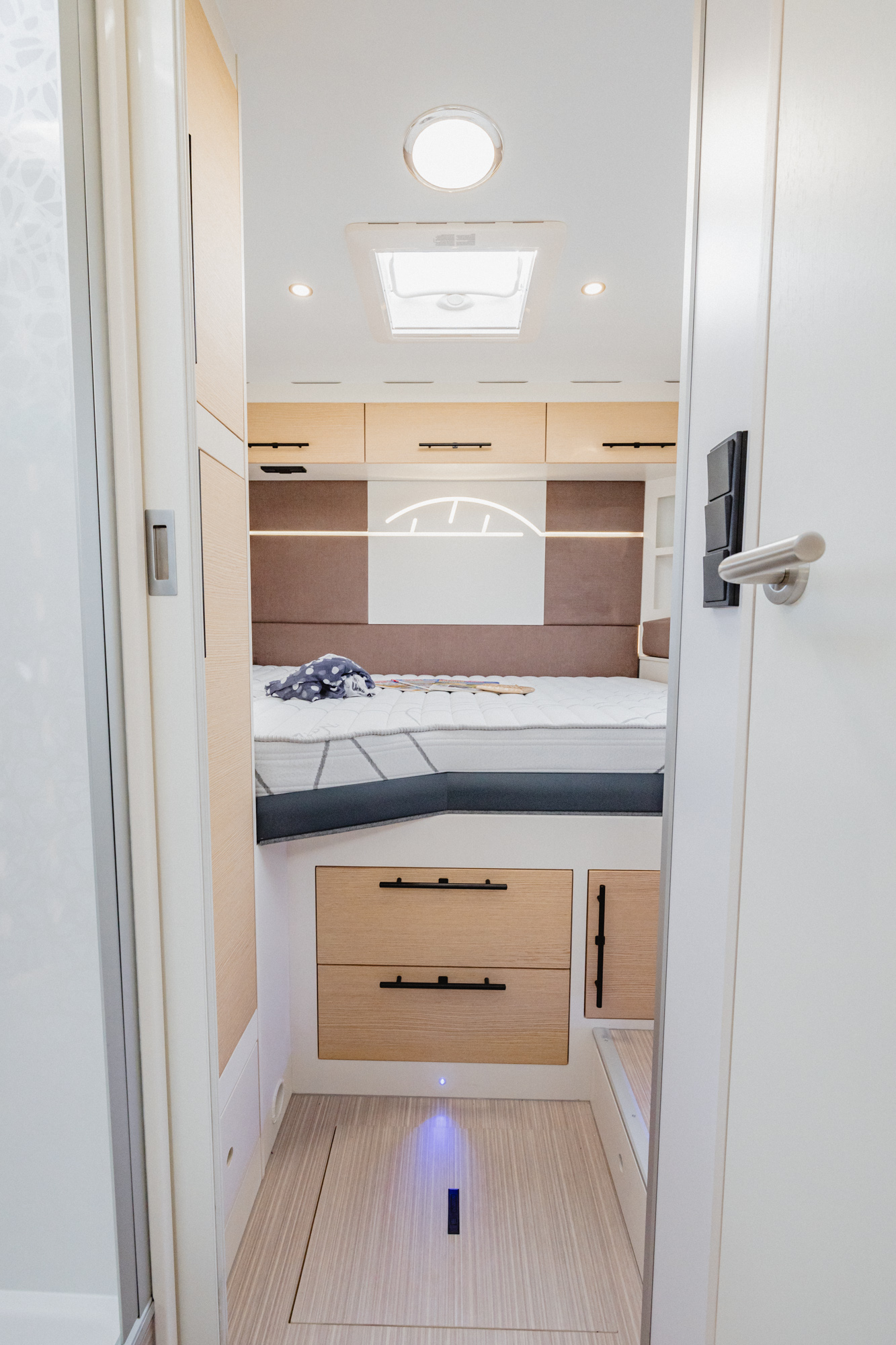 00045 - Victoria - MD - Notin